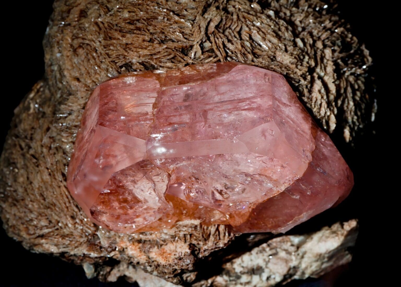 Guide to Beryl: A Gemstone of Many Colors